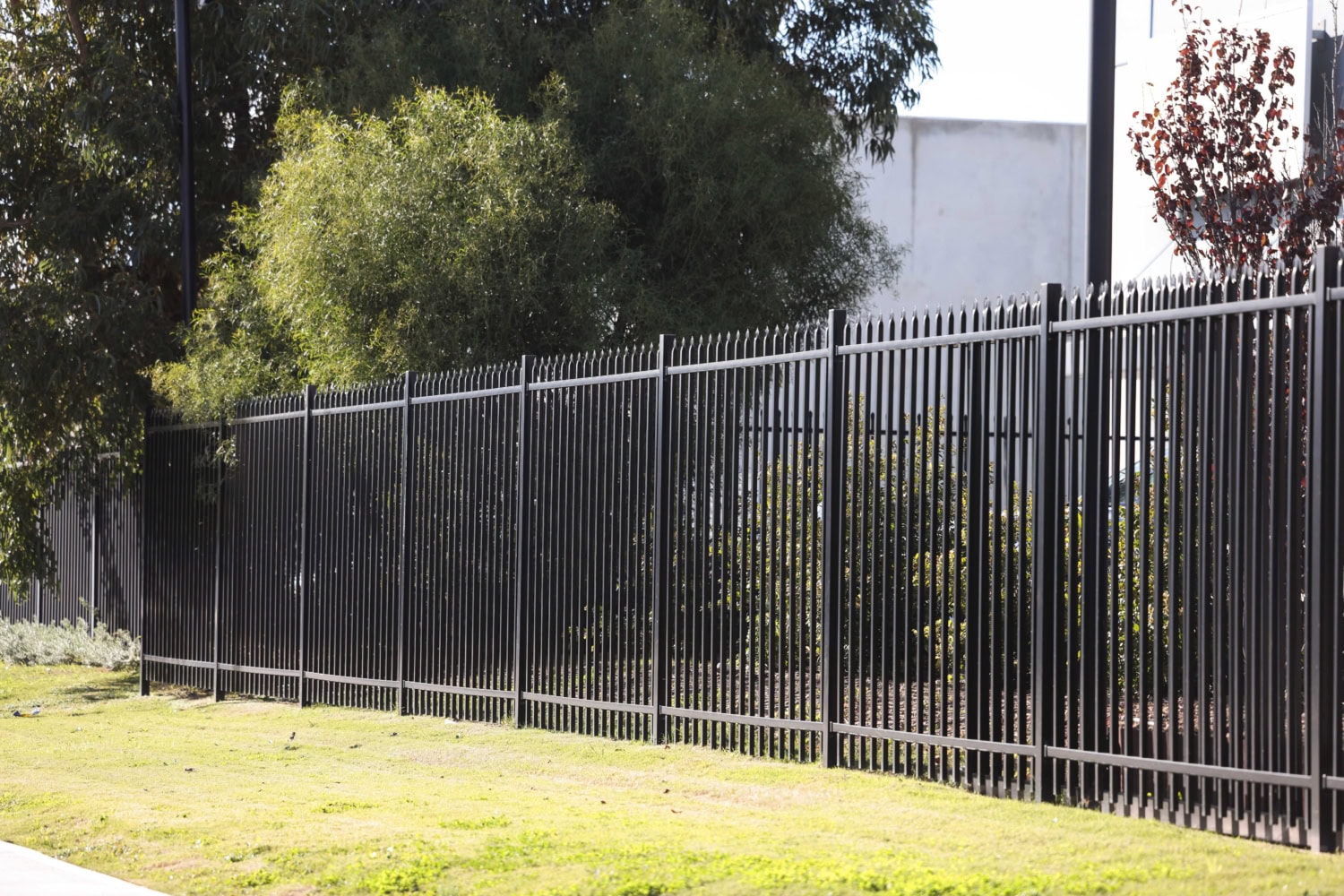 The Benefits of Choosing Garrison Fencing | Metric Fencing